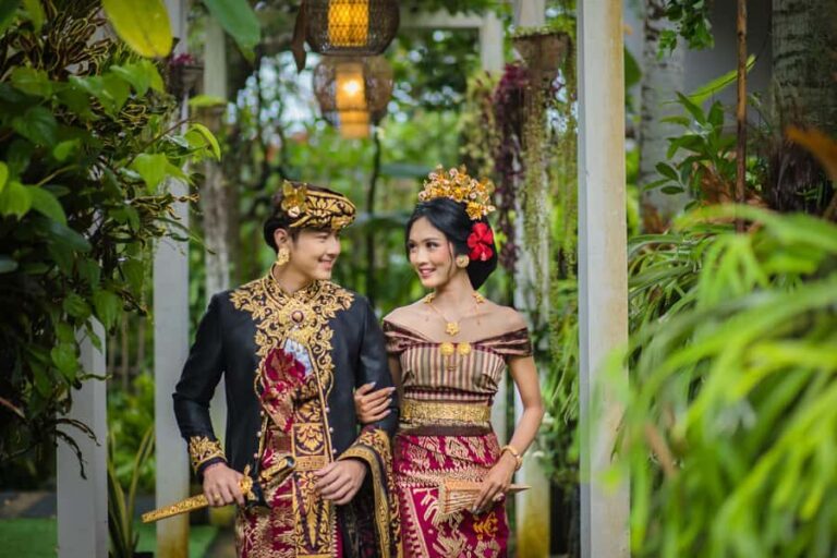 Bali Photo Session With Balinese King and Queen Outfit - Worth the Price? Evaluating the Value