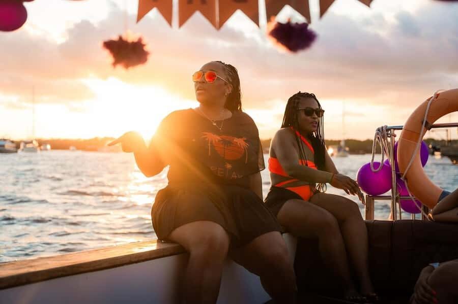 Bali/Serangan Island: 4-Hour Luxury Sunset Yacht to Nusa Dua - The Watersport Option and Tanjung Benoa