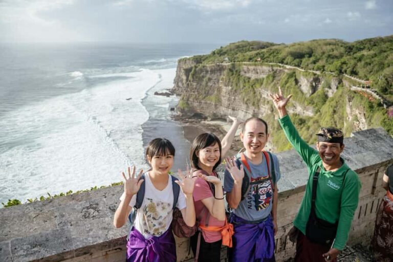 Bali: Skip-the-line Uluwatu Temple and Kecak Fire Dance Tour - Sunset at Uluwatu: A Visual Feast