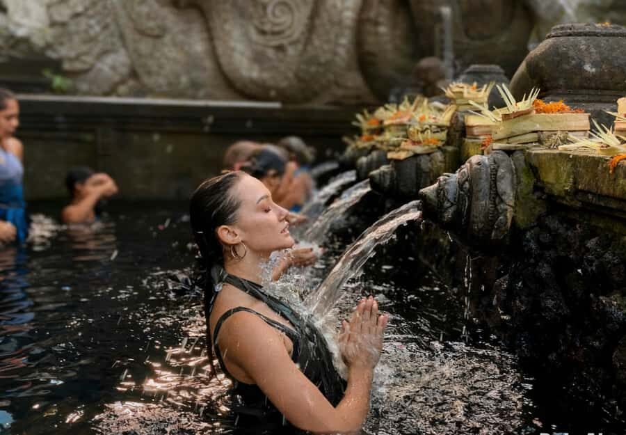 Bali: Suwat Waterfall, Tirta Empul & Coffee Tour - Exploring Bali’s Natural and Spiritual Treasures in a Compact Tour