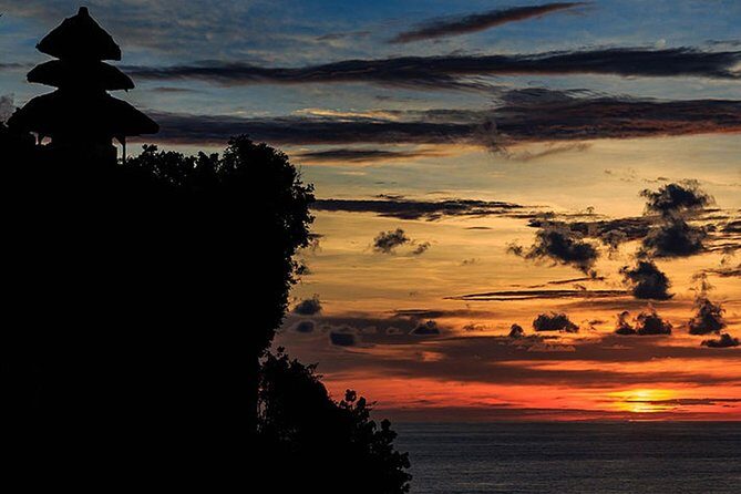Bali Twins Sea Temple: TANAH LOT AND ULUWATU TEMPLE SUNSET - What Does the Tour Offer for the Price?