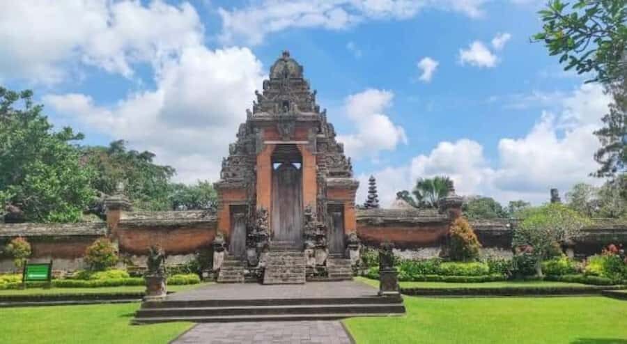 Bali UNESCO Trip : Ulundanu, Taman ayun & Tanah lot Temple - Why This Tour Is a Good Deal