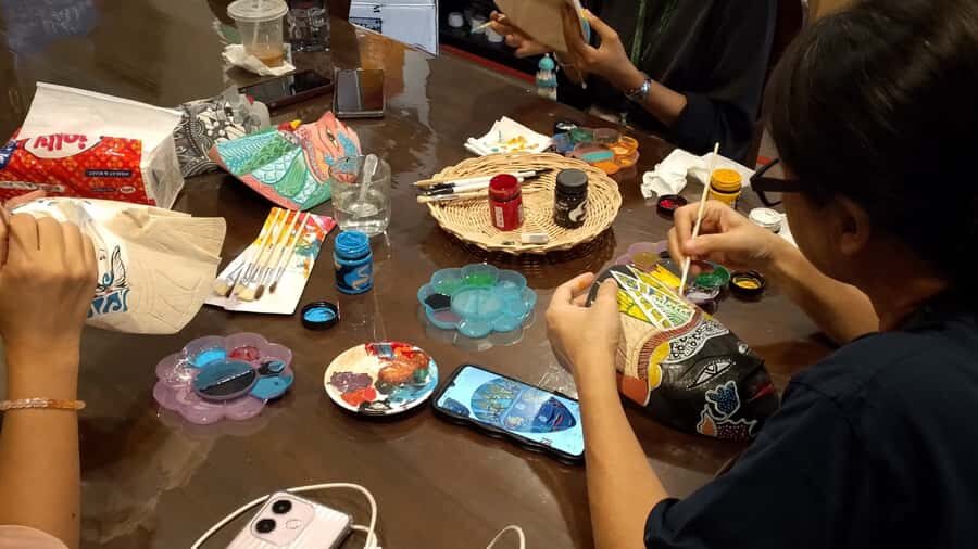 Bali: Wooden Mask Painting Workshop - The Meeting Point and Logistics