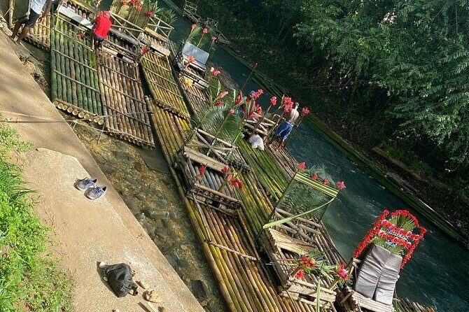 Bamboo Rafting and Limestone Foot Massage Private Tour - What Makes This Tour Special?