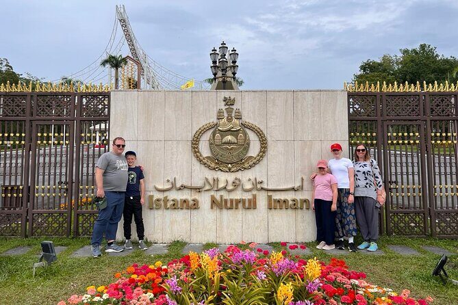 Bandar Delight and Water Village Private Tour - Practical Details & Tips