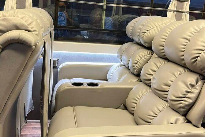 Bandipur to Kathmandu Luxury Tourist Bus Sofa Seater - How the Itinerary Unfolds