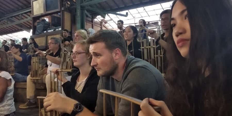 Bandung Traditional instrument Cultural Show Ticket - Practical Details and Value