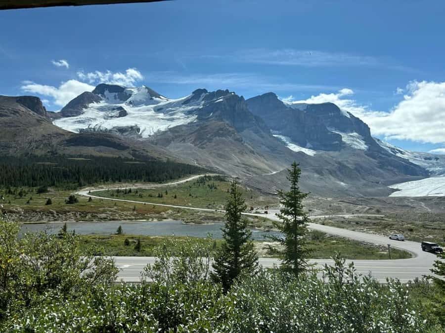 Banff and Jasper National Parks Tour and Glacier Adventure - Journey into the Rockies: Scenic Drives and Highlights
