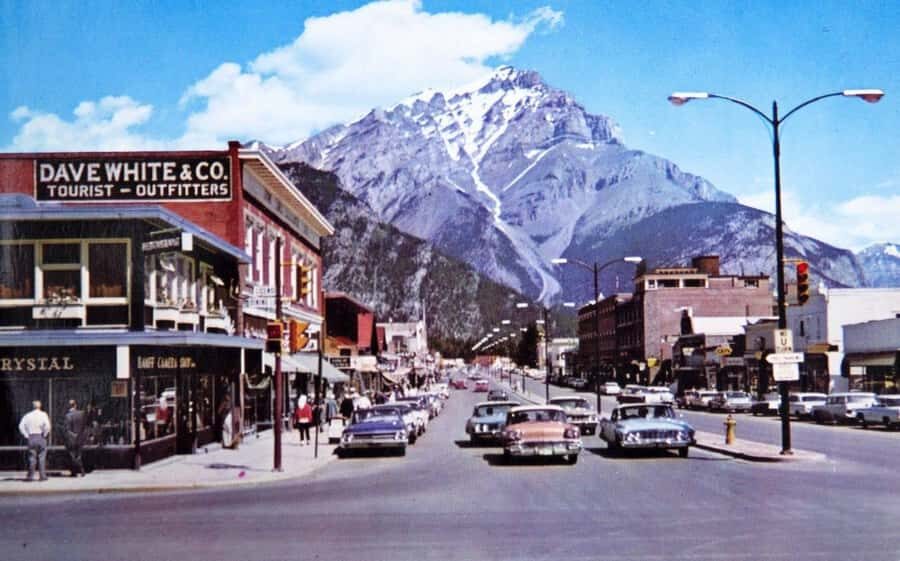 Banff GHOST TOWN History Walking Tour + Transportation - Who Is This Tour Best Suited For?
