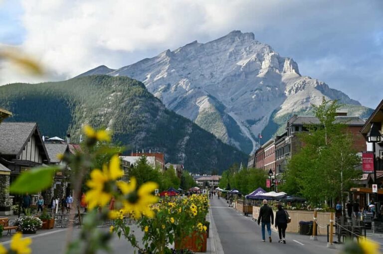 Banff Gondola, Emerald, Lake Louise, Bow Fall & Banff Town - The Experience of the Day