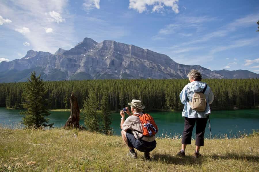Banff: PRIVATE Guided Nature Walk - 2hrs - Meeting Point & Logistics