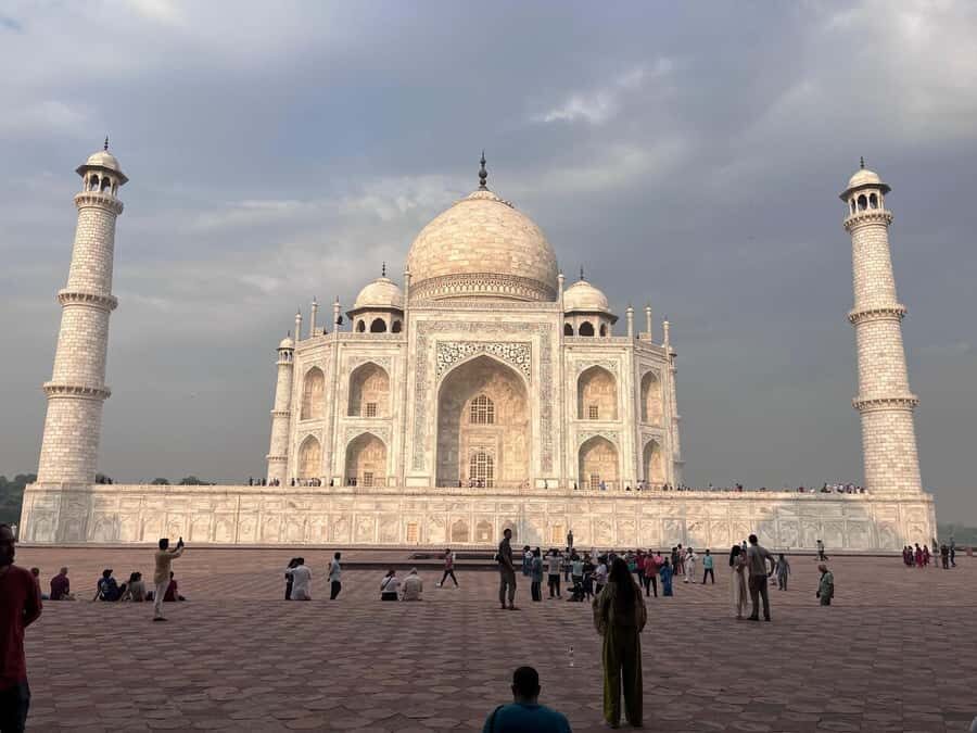Bangalore to Agra: All-Inclusive Taj Mahal Overnight Tour - The Value of This Tour