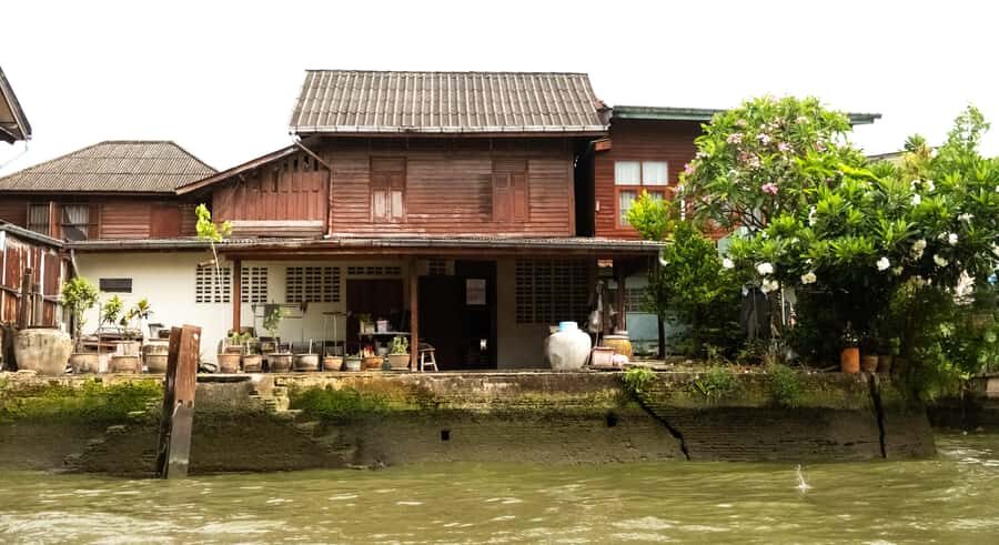 Bangkok: Canal Tour with Professional Photographer - The Details: Timing, Group Size, Cost, and Practicalities