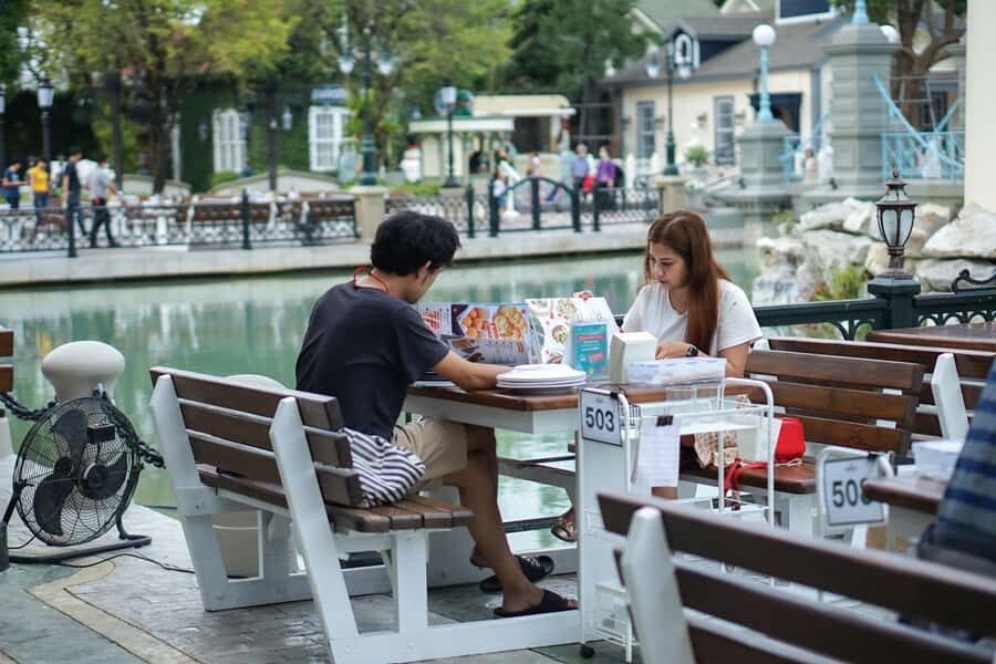 Bangkok: Chocolate Ville Entry with Transfer & Guide - The Practical Side: Details and Tips