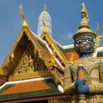 Bangkok: Grand Palace and Wat Pho Tour with Dinner & Show - The Details That Matter