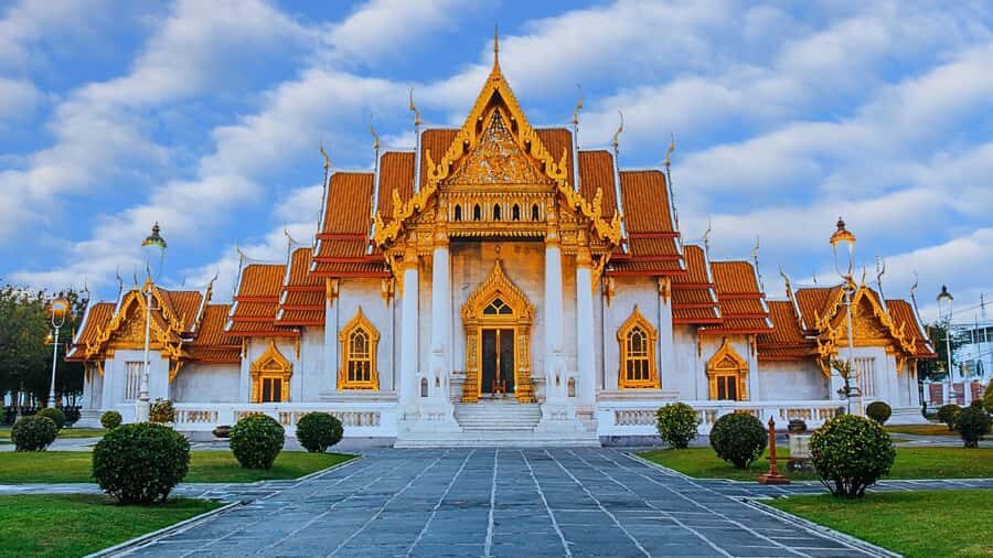 Bangkok: Half-Day Guided City Tour with Temples - What Makes This Tour Stand Out?