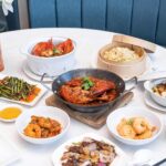 Bangkok: JUMBO Seafood Iconsiam - Location and Setting: A Luxurious Waterfront Escape