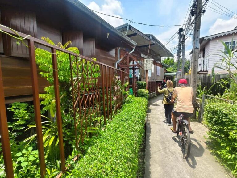 Bangkok: Ko Kret Island Guided Cultural And Bike Tour - Cycling Through History and Culture