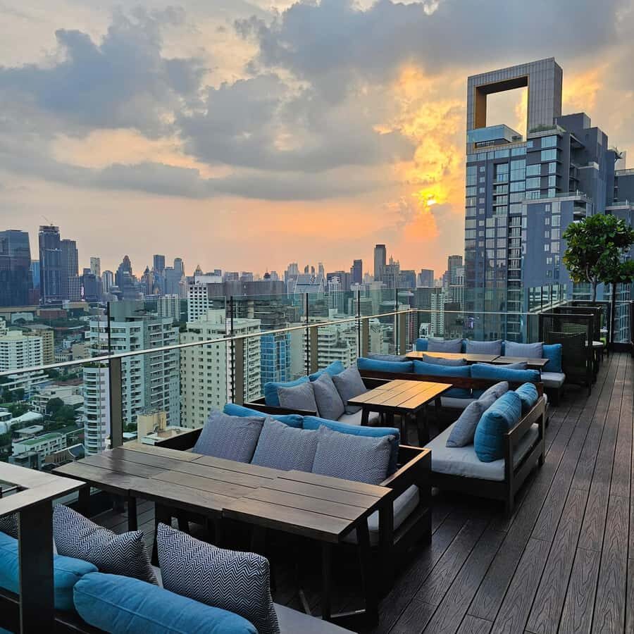 Bangkok Nightlife,Sunset Rooftop,TukTuk,Street food&BarCrawl - The Highlights That Shine