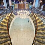 Bangkok: Noah 6 Stars Luxury Chao phraya River Dinner Cruise - Who Should Consider This Cruise?