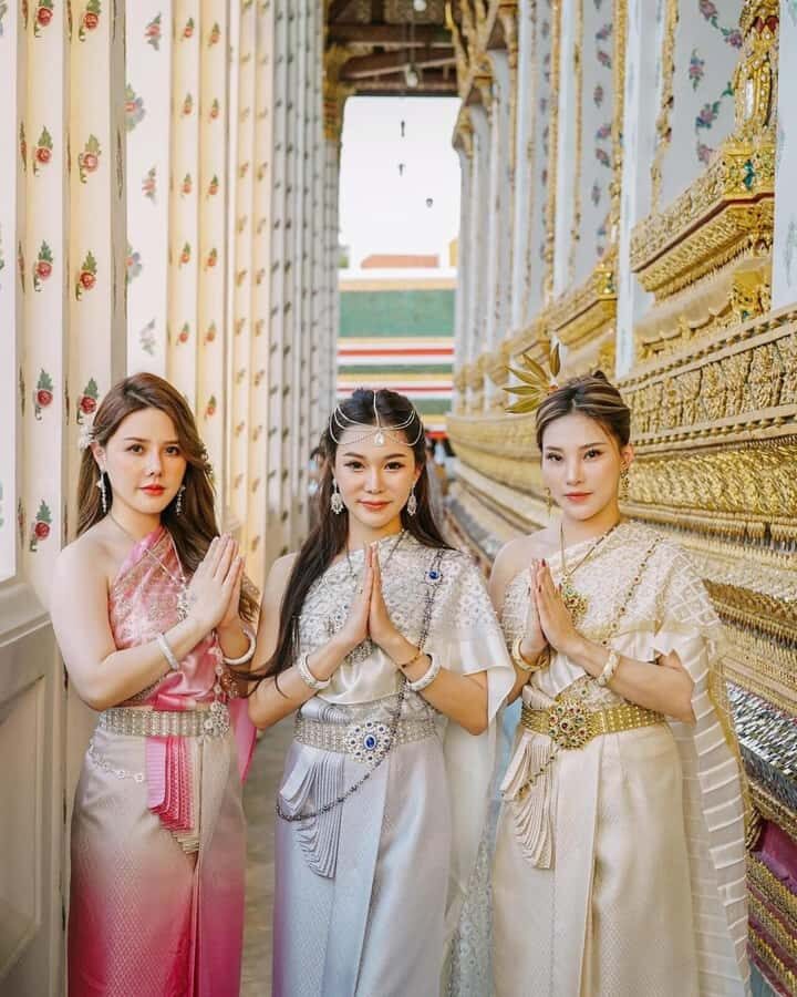 Bangkok: One Day Thai Costume Rental For Three Girls - What Travelers Are Saying