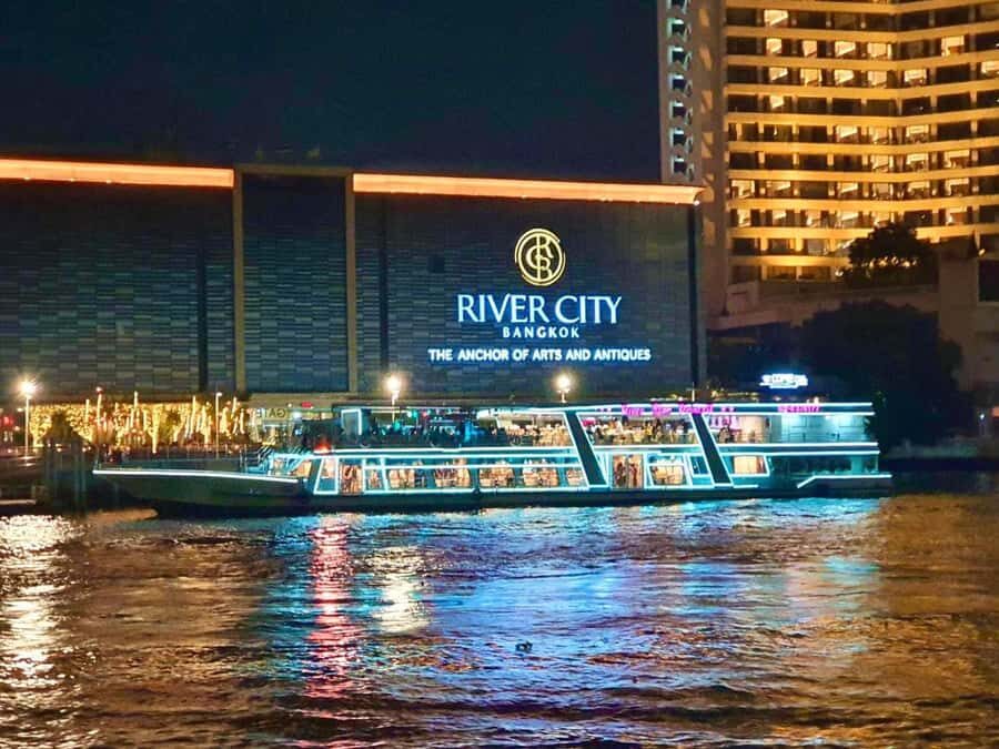 Bangkok: River Star Princess Chao Phraya Dinner Cruise - What Sets This Cruise Apart