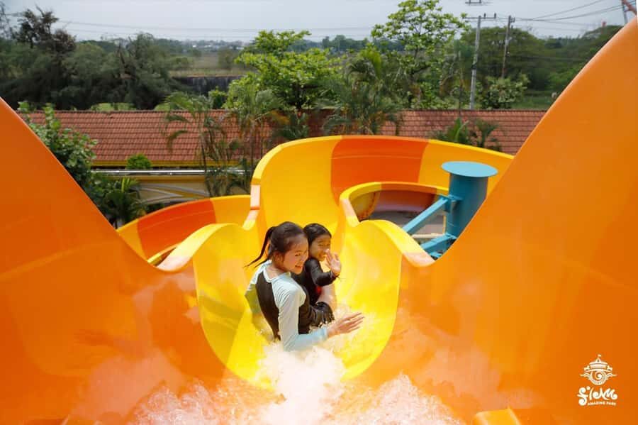 Bangkok: Siam Amazing Park Entry Ticket with Transfer - What’s Included and How It Works