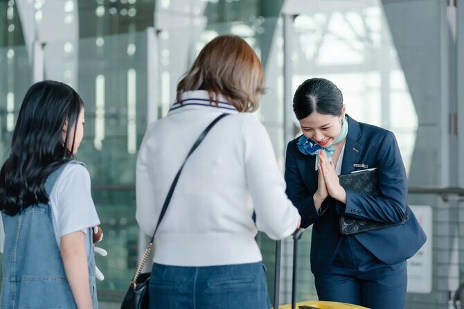 Bangkok Suvaanabhumi Airport Guide Fasttrack Immigration Service - What’s Included and What’s Not