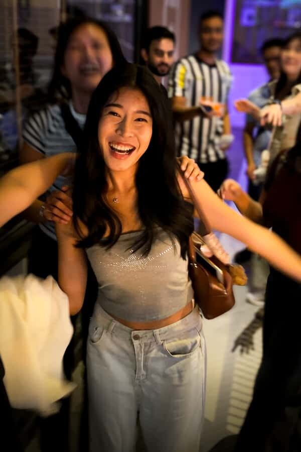 Bangkok: Thong Lo Nightlife Tour - Beer Pong & Sky Bar - The Itinerary in Detail