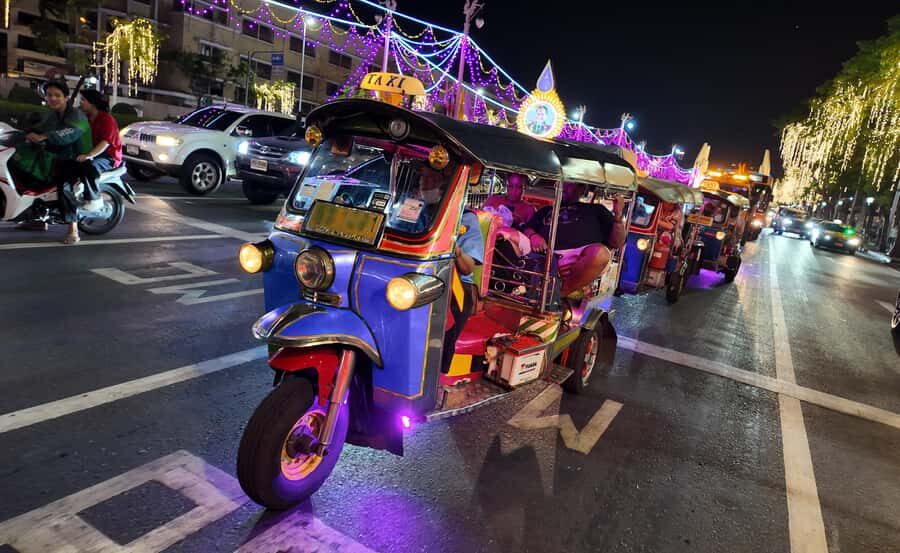 Bangkok: TUK TUK Tour Night Life Private with Hotel Pick Up - Who Will Love This Tour?