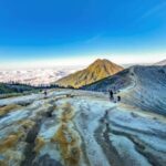 Banyuwangi: Beautiful of Ijen Crater with Local Guide - What Makes This Tour Valuable