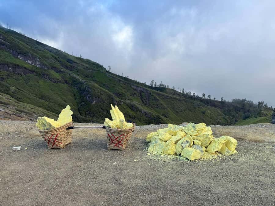 Banyuwangi: Ijen Blue Fire and Sunrise Volcano Tour - Practical Information and Tips