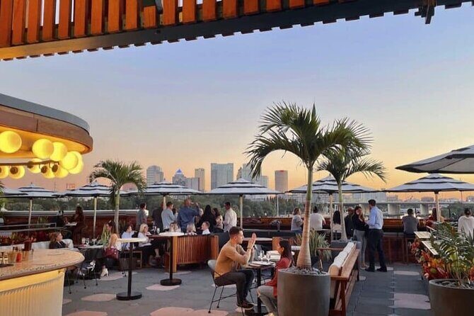 Bar Hop thru Tampa Downtown as a VIP in Maybach Interior Sprinter - The Sum Up