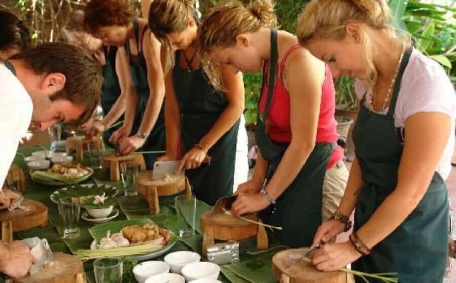 Bay Mau Cooking Class with Ha Noi Ph in Local Home - The Scenic and Practical Aspects of the Tour
