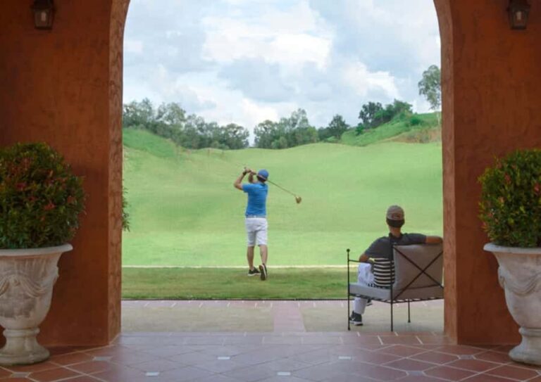 Beginner-Friendly Golf Experiences in Khaoyai - The Setting: Toscana Valley and the Surroundings