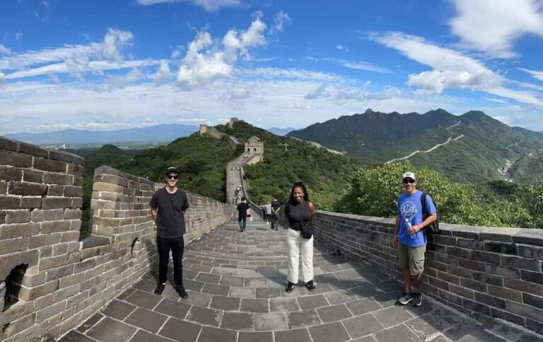 Beijing Badaling Great Wall Bus Tour With Tickets - Authentic Insights from Reviews