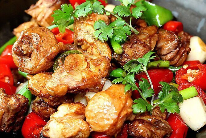 Beijing Hutong Night Tour with Yunnan Style Dinner and Boat Ride - How It Compares and Who Will Love It