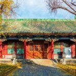 Beijing Hutong Tour: Prince Gongs Mansion & Mask Painting - Scenic Strolls at Shichahai: Lakeside Charm and Local Color
