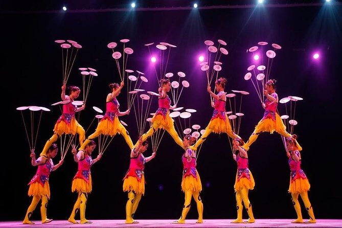 Beijing Red Theater Acrobatic Show with Private Transfer Service - Who Should Sign Up for This Tour?