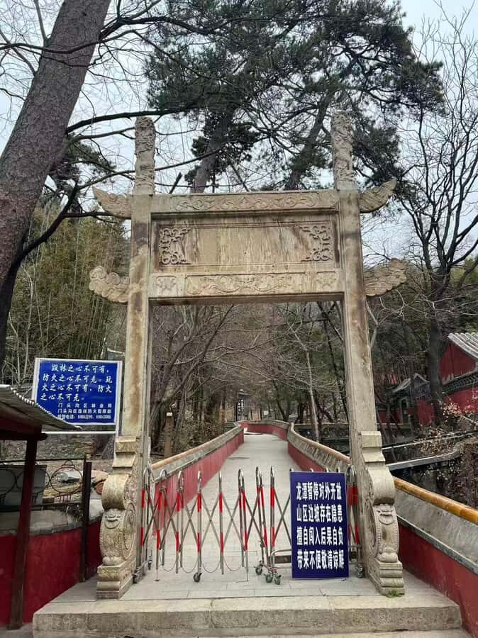 Beijing: Tanzhe Temple Blessing Tour with Guide - The value of this experience