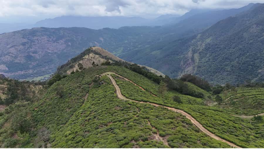 Belihuloya: Samuel Bakers Historical Dark Hunting Trail - The Hiking Experience