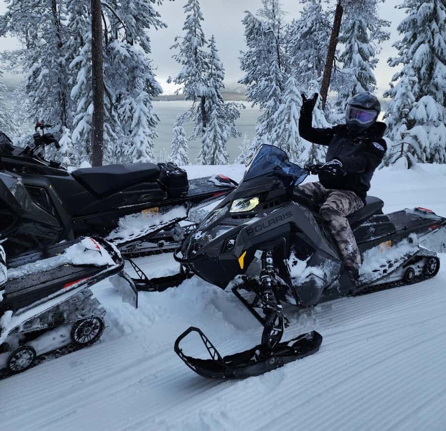 Bend: Guided Snowmobile Tours In National Volcanic Monument - Who Is This Tour Best For?