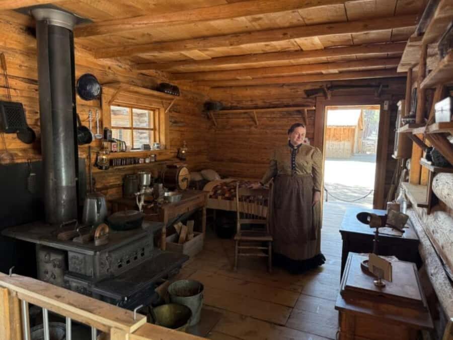 Bend: High Desert Museum Entry Ticket - Exploring the High Desert Habitats