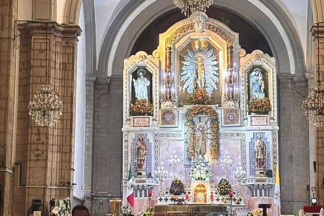 BETWEEN MILAGROS FLAVORS AND SECRETS Urban Tour - Practical Details That Matter