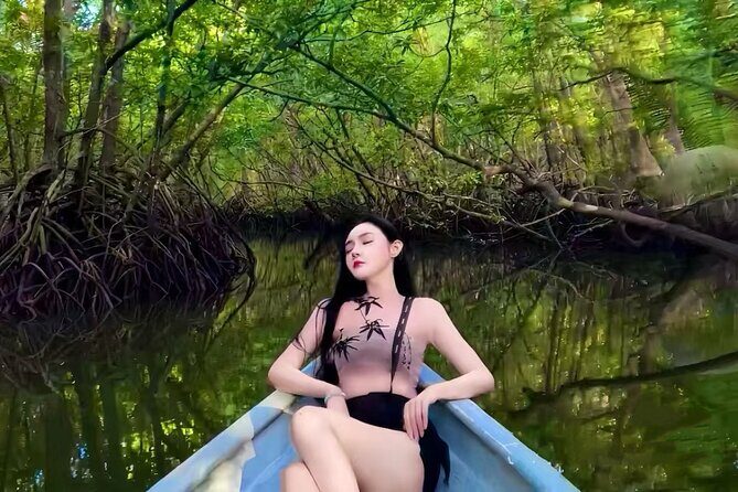 Bintan Sand Dunes & Blue Lakes Tour with Lunch & Mangrove Tour - Analyzing the Value