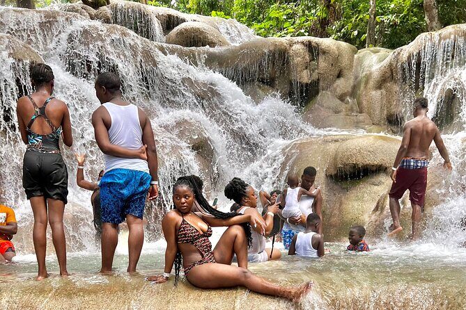 Blue Hole and Dunn's River Tour (Entrance Fees Not Included) - Transportation and Group Size