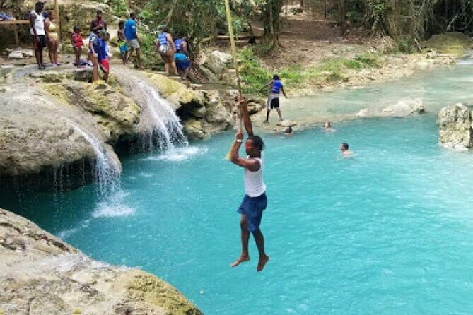 Blue Hole Ocho Rios and Dunn's River Falls - Why This Tour Offers Great Value