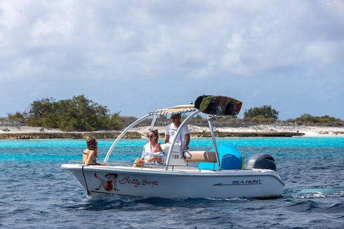 Boat rental on Bonaire - The Betty Boop Vessel: A Sporty, Easy-to-Drive Boat