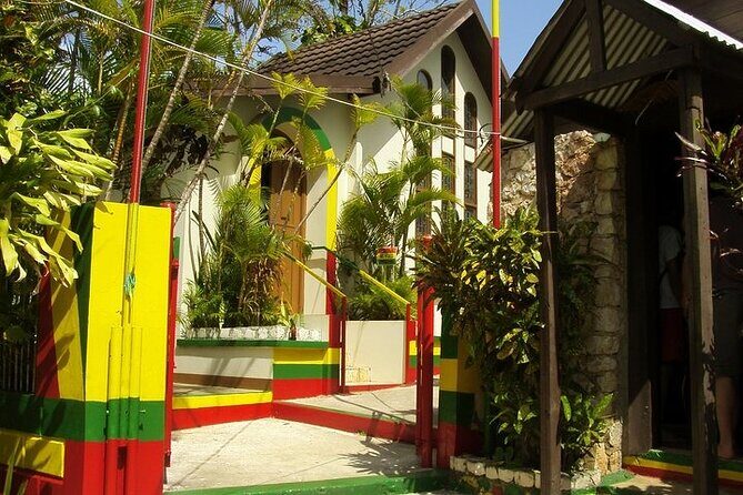 Bob Marley Birth Place and Resting Place 9 Miles Jamaica - Practical Details and What to Expect