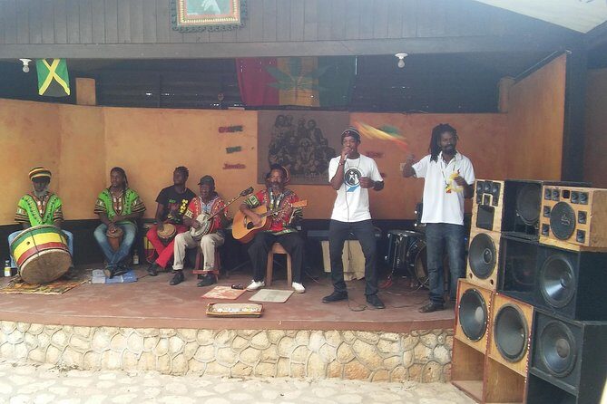 Bob Marley Mausoleum Tour from Ocho Rios - Who Will Love This Tour?